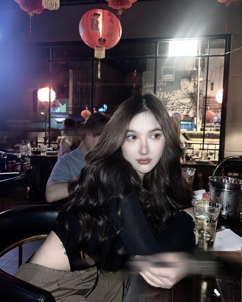 "Barbie Kanya" เน็ตไอดอล อกใหญ่ หุ่นแซ่บ วาร์ปเด็ด Onlyfans 20+